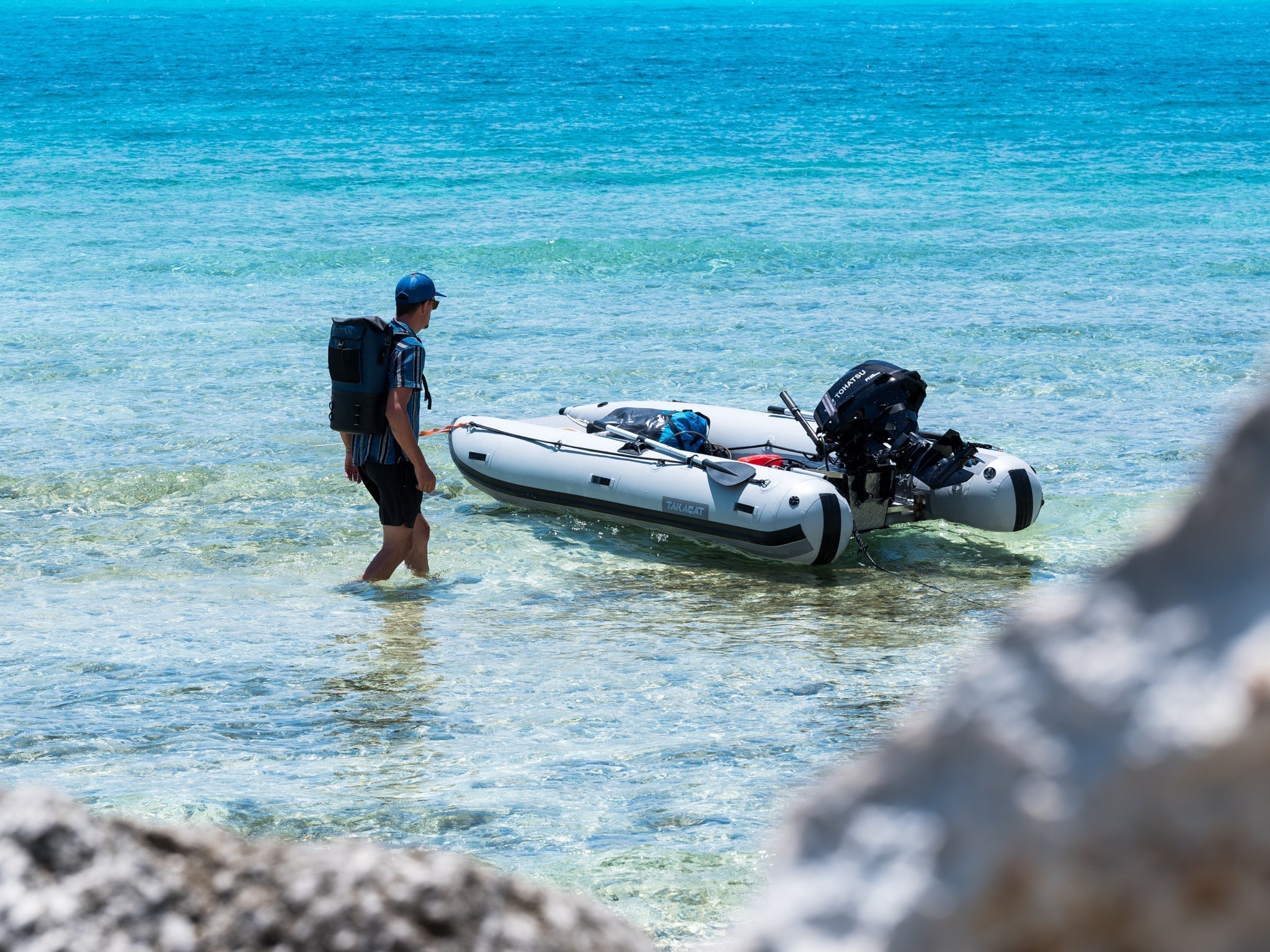 Why Catamaran Dinghies Outperform Flat Bottom and V Hull Dinghies ...